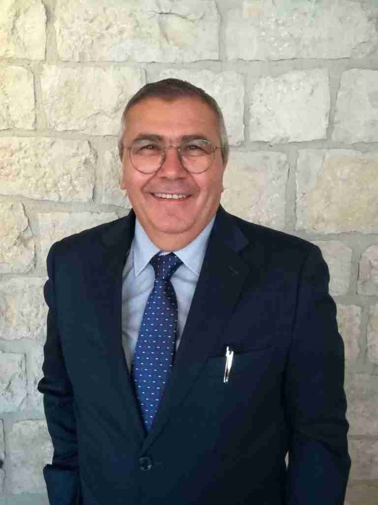 "Mozione di sfiducia? Siamo pronti a votarla", Luigi Calvo smentisce ...